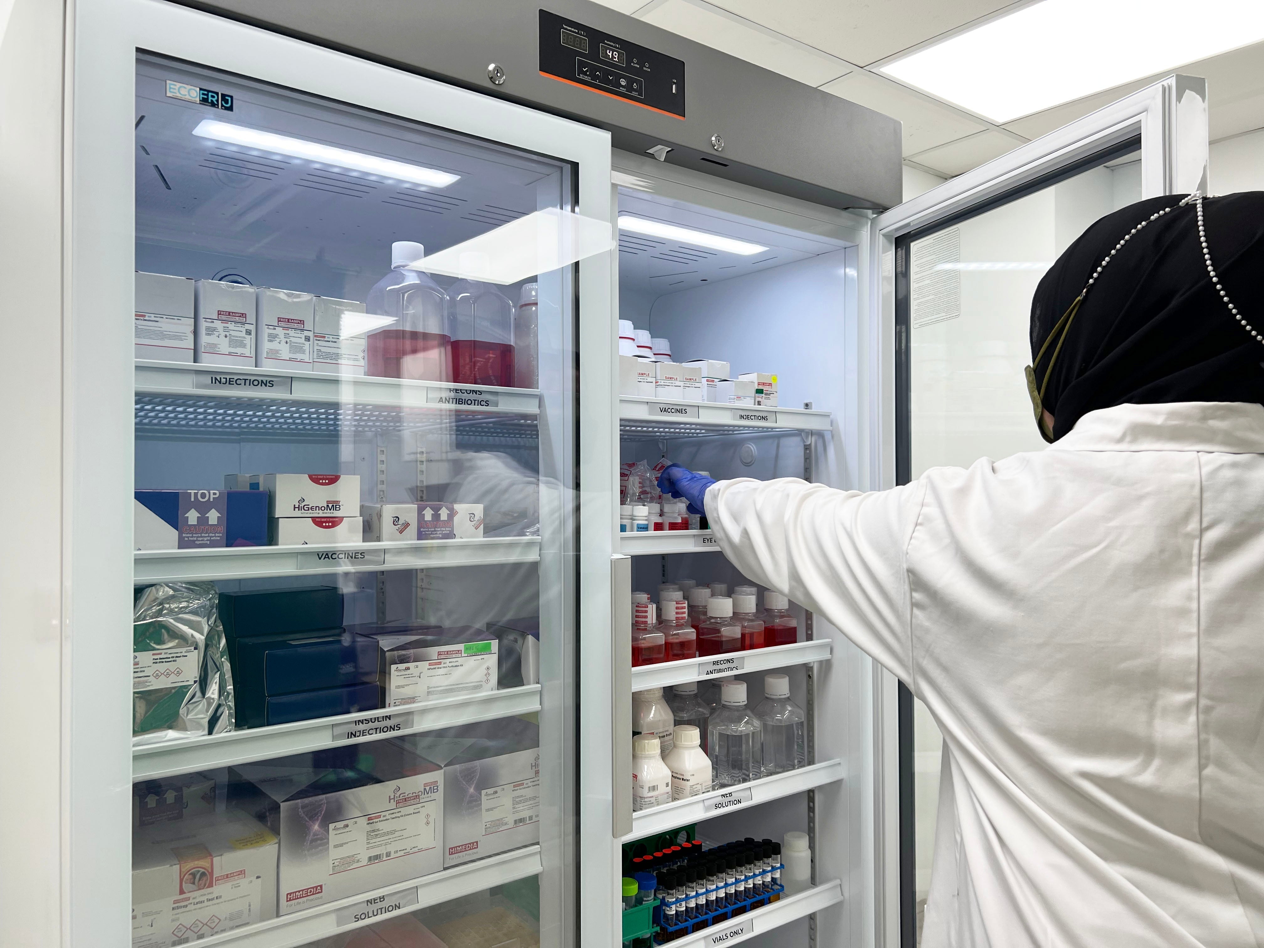 Energy Efficient Pharmaceutical Fridge: Cut down your electricity bill ...